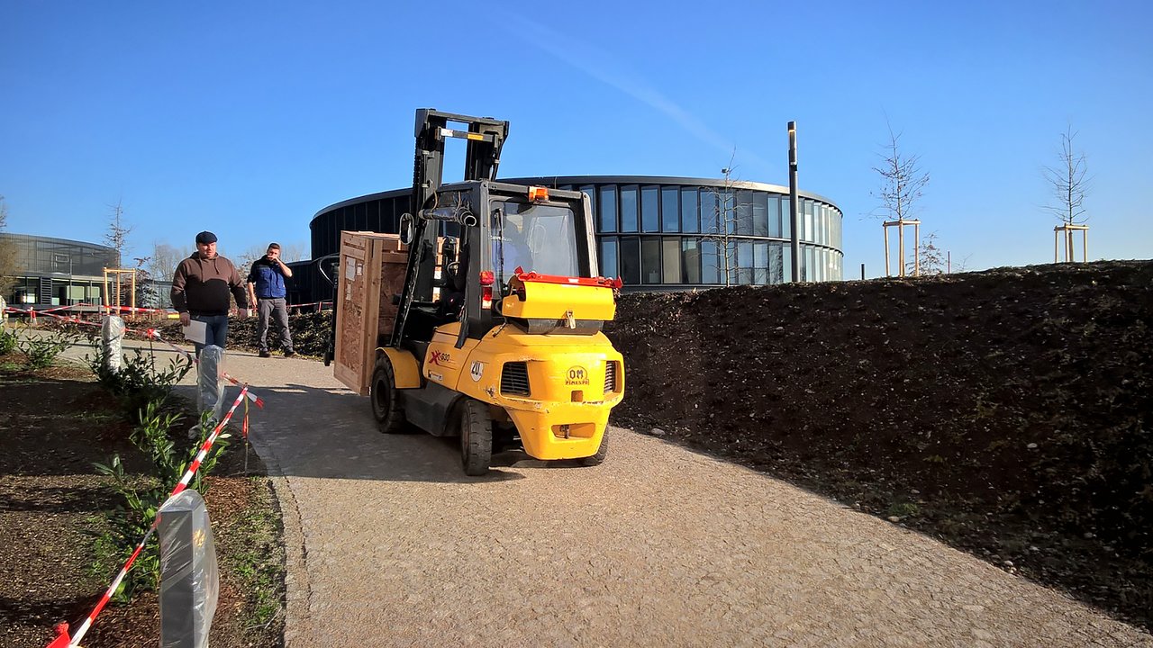 Digistar 6 arrival | ESO