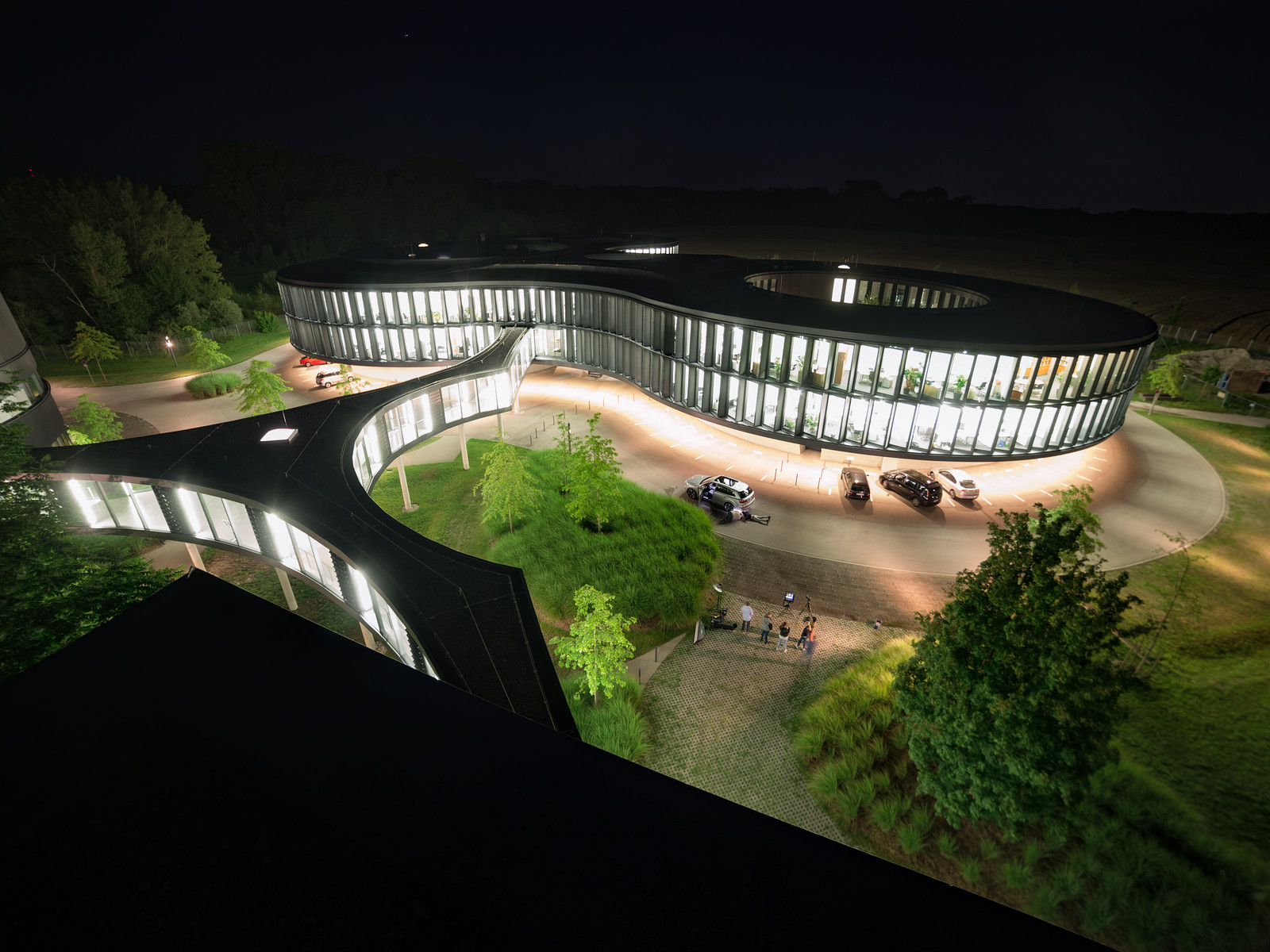 ESO HQ at Night | ESO el