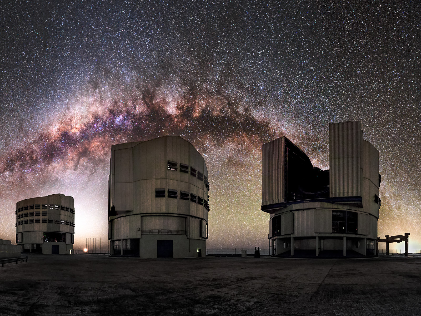 A cosmic backdrop | ESO